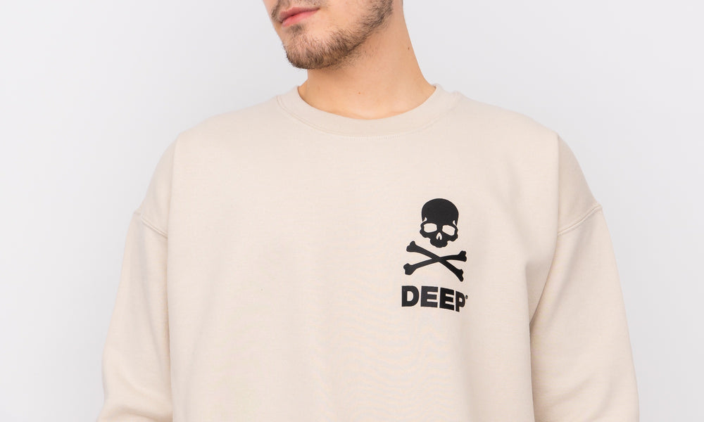 DEEP Clothing - Oversize T-Shirts, Printed Tees & Athletic Clothing